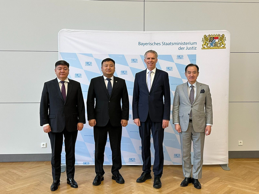 О Алтангэрэл сайд тэргүүтэй төлөөлөгчид ХБНГУ дахь Шүүхийн шийдвэр гүйцэтгэх ажиллагааны эрх